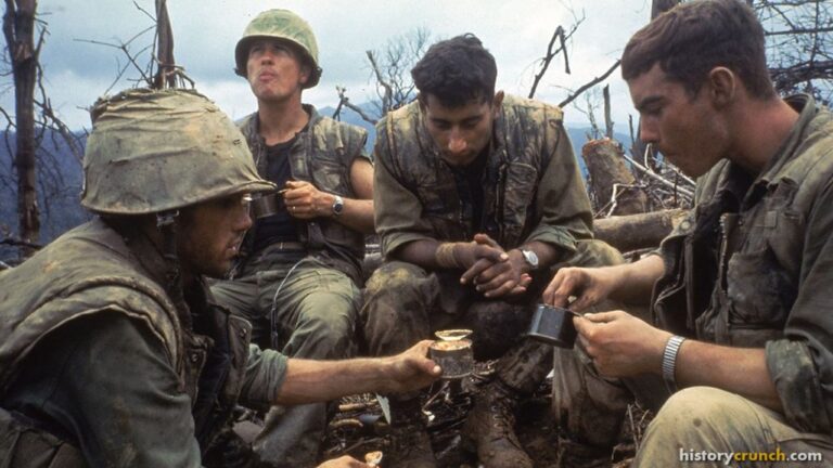 Life for Soldiers in the Vietnam War: A Detailed Summary - History Crunch